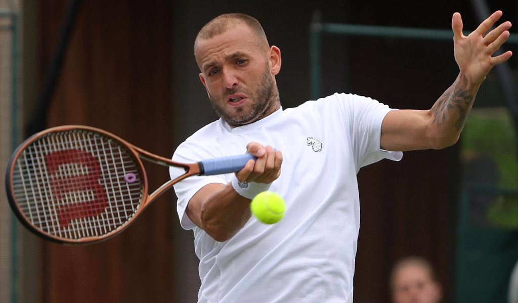 Jack Draper and Stan Wawrinka react as Dan Evans reveals he will retire ...
