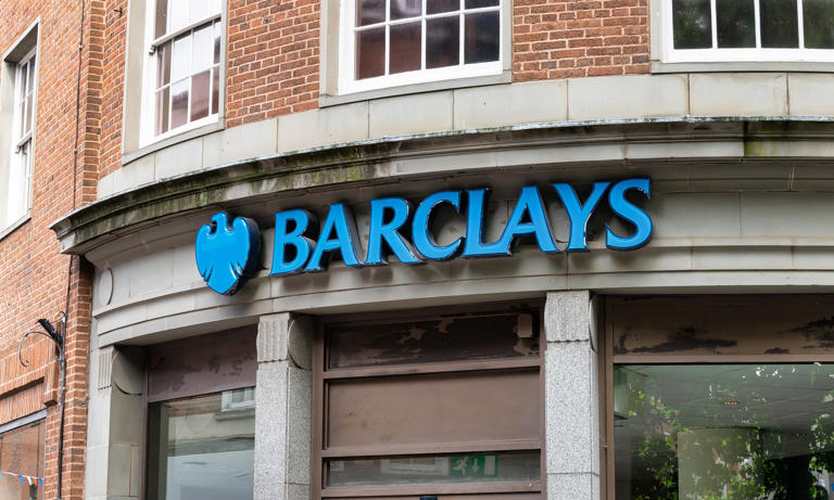 Barclays will pay new customers £200 to open an account - or up to £600 ...