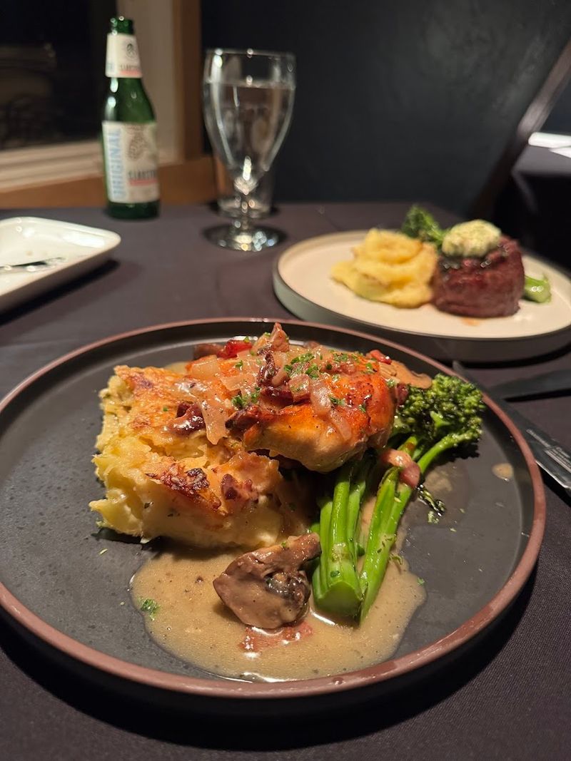 This Oregon bistro blends Pacific Northwest flavors with Italian ...