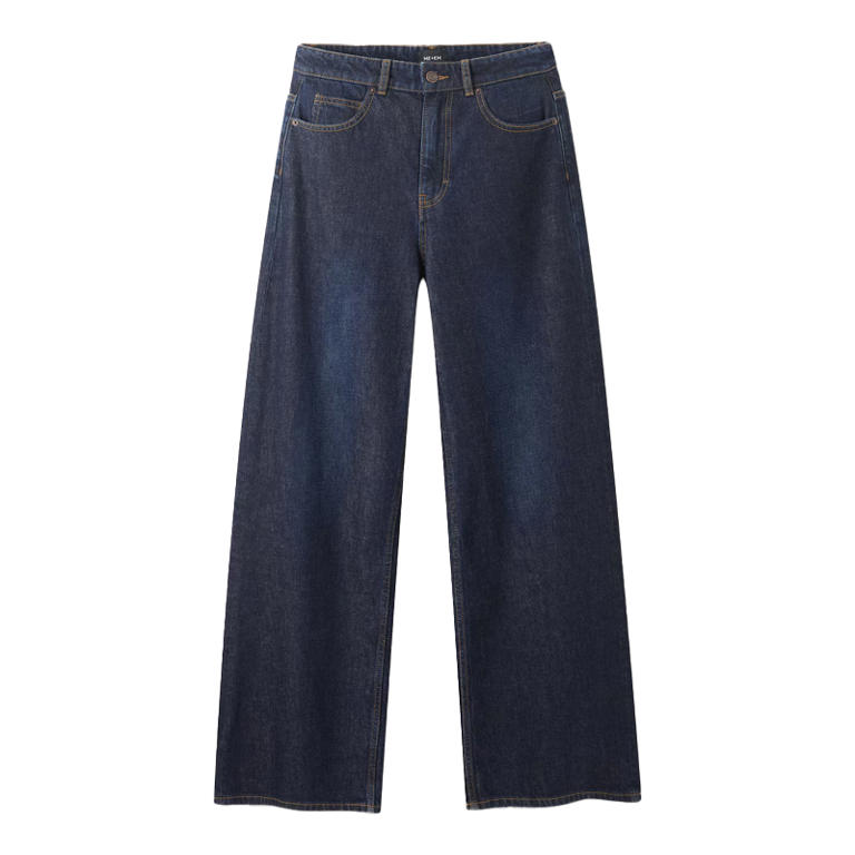 Mary Berry just proved that, regardless of age, when it comes to denim ...