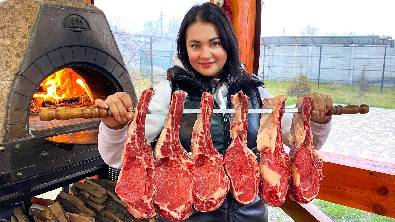 The perfect medium rare tomahawk steak: 50% juiciness, 50% taste!