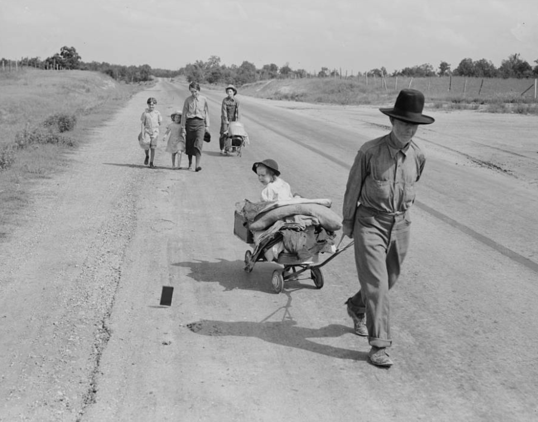 20 photos inside Okies fleeing the Dust Bowl
