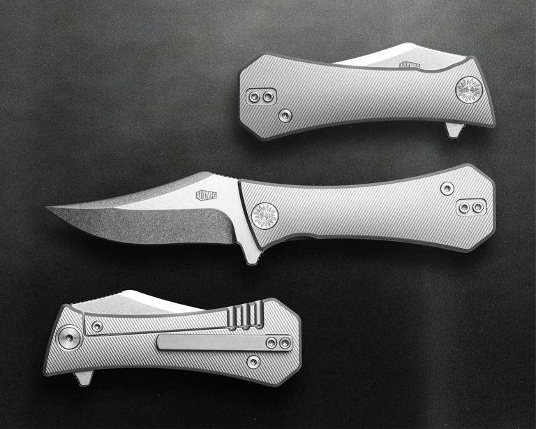 The grandfather of fighting knives gets a tiny classic folder redux