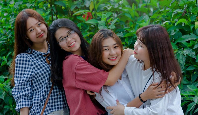 11 things socially magnetic people do differently