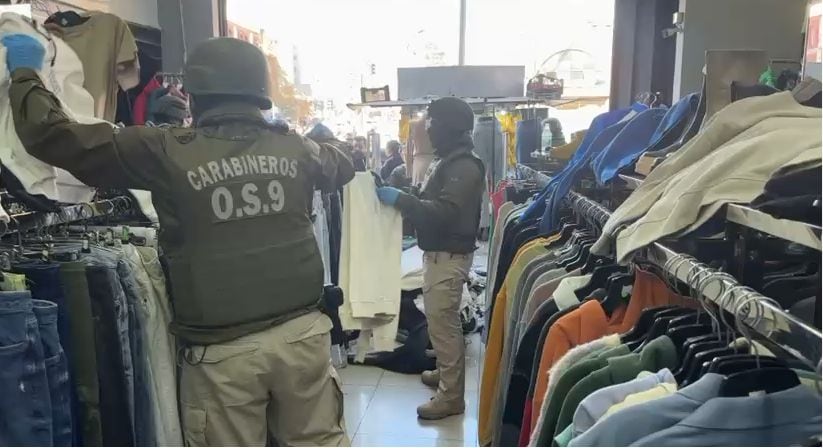 Carabineros realiza operativo en locales comerciales de barrio Meiggs ...