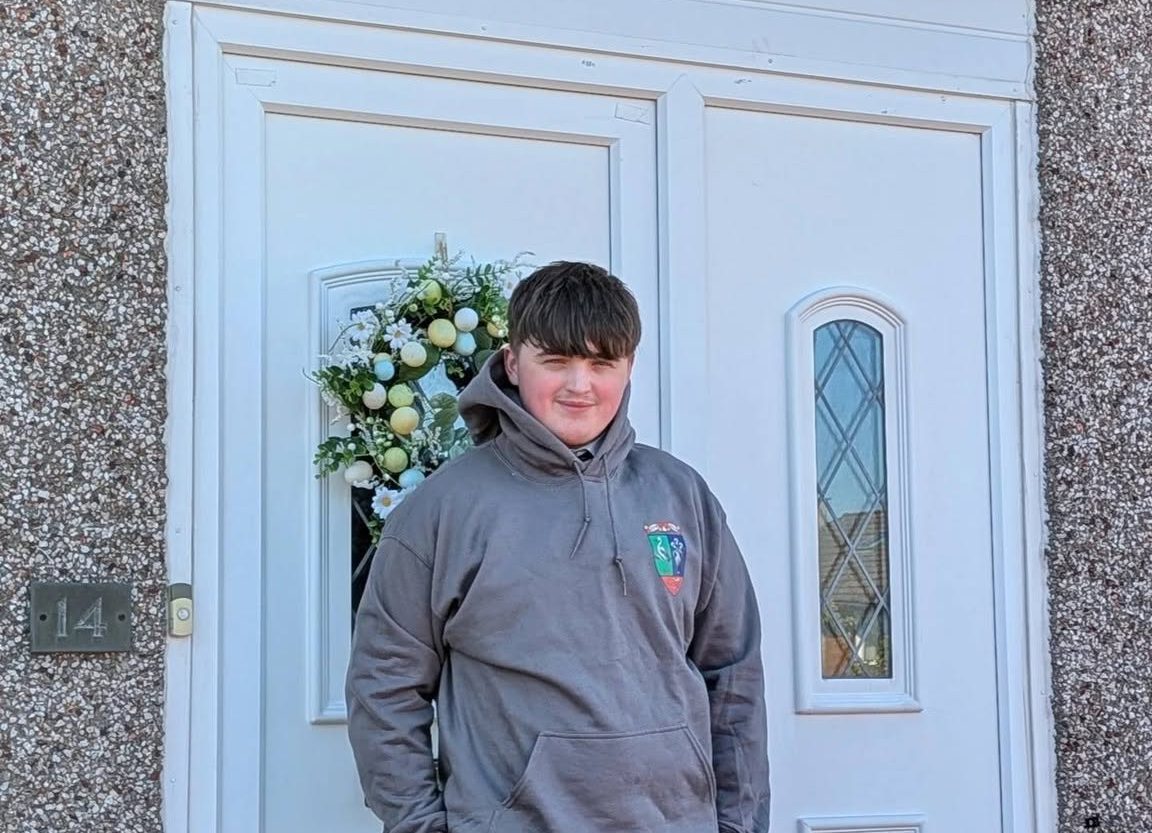 Teenage Brit dies on Benidorm holiday 'after reaction to vape oil'