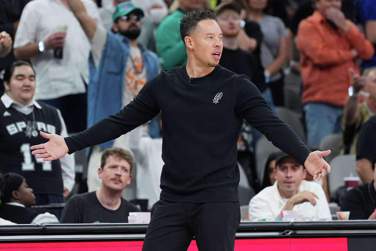 Knicks-Spurs drama adds layers to what Mavericks should be looking for ...