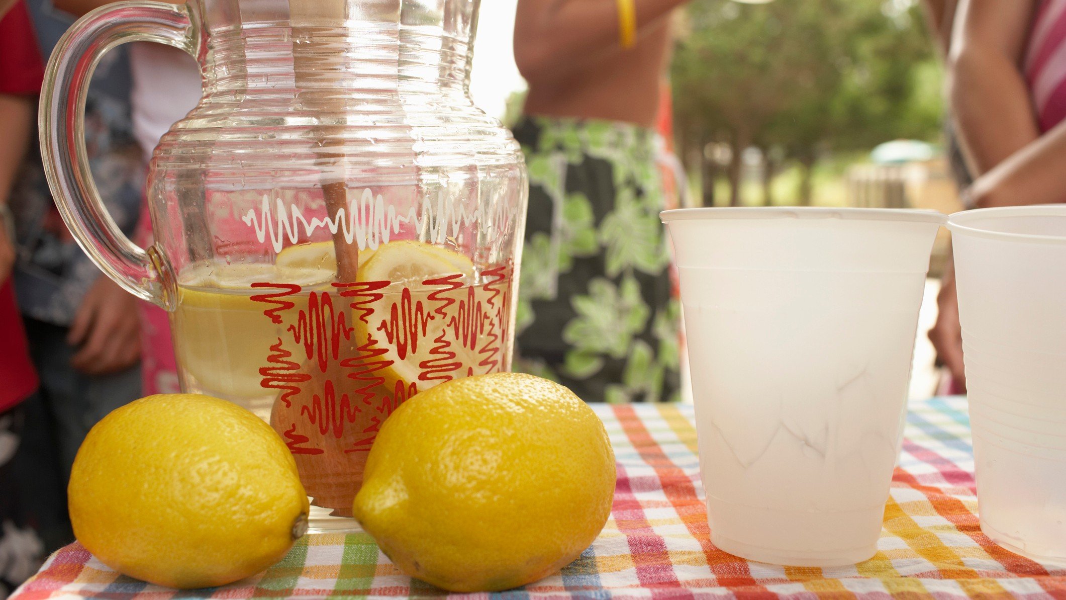 Kids' lemonade stand robbed at gunpoint in South Boston, police say