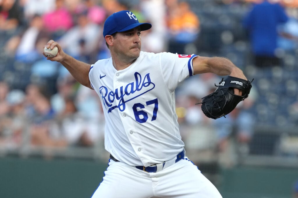 ‘Scary’ incident sees Kansas City Royals pitcher get hit in the head by ...