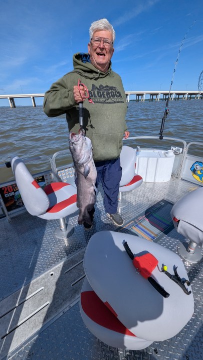 Outdoors Bound road trip: Trophy channel cats!