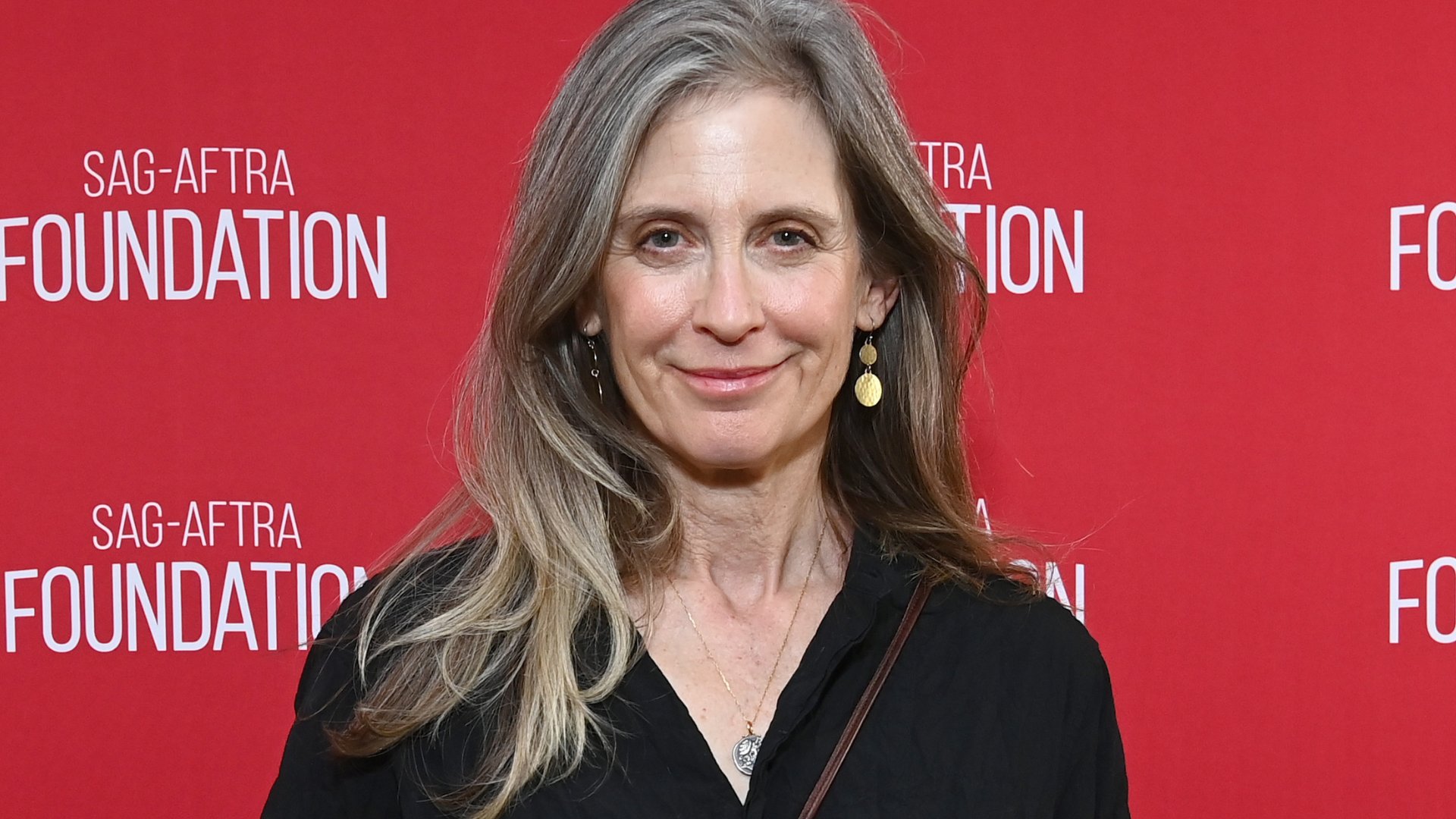 Vor 42 Jahren war sie Supergirl: So sieht Helen Slater heute aus