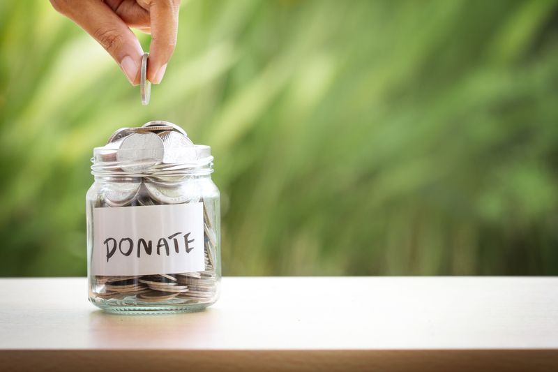 World tour cut short by wife's death, man donates Rs 25.51 lakh to Army ...