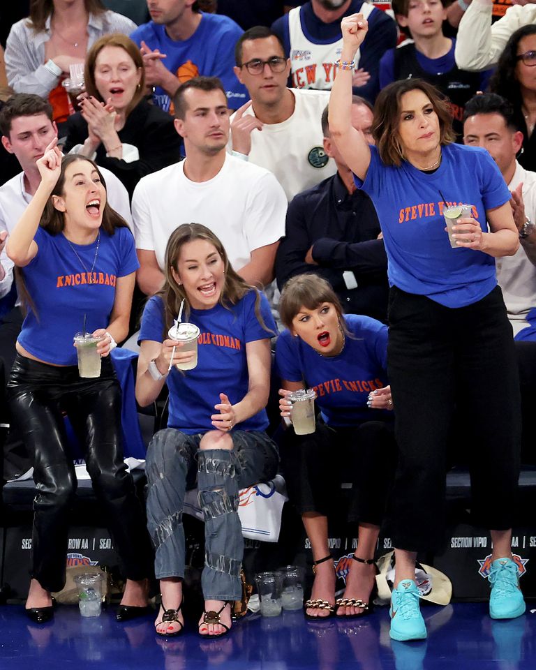 Nicole Kidman reacts to Knicks T-shirt shout-out by Taylor Swift and ...