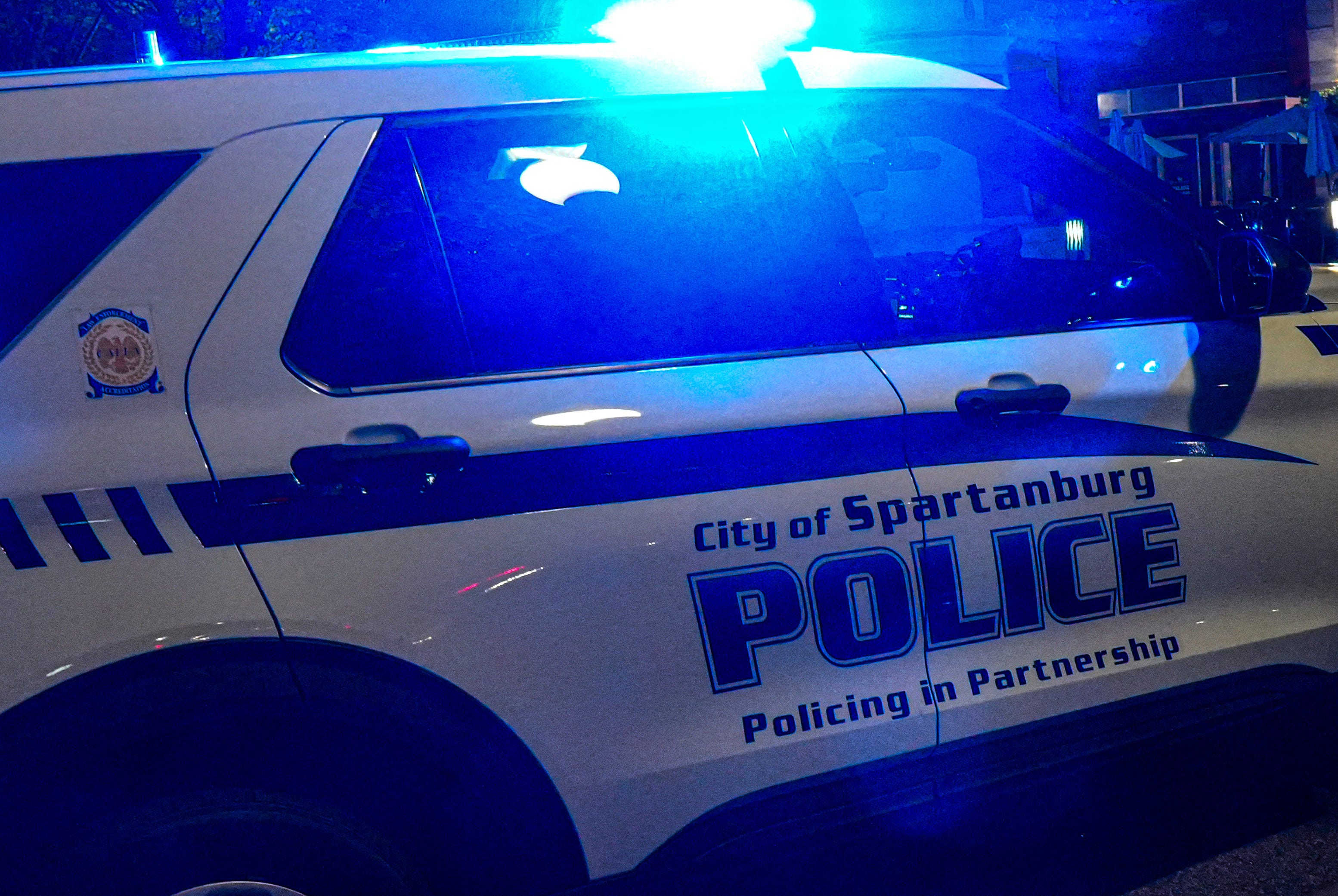 Suspect cuts Spartanburg police K-9 with box cutter