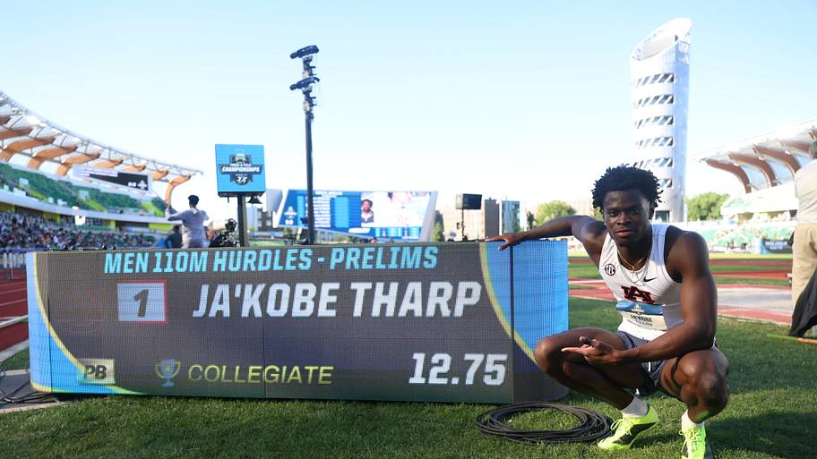 Auburn hurdler Ja'Kobe Tharp sets new world record in NCAA prelims