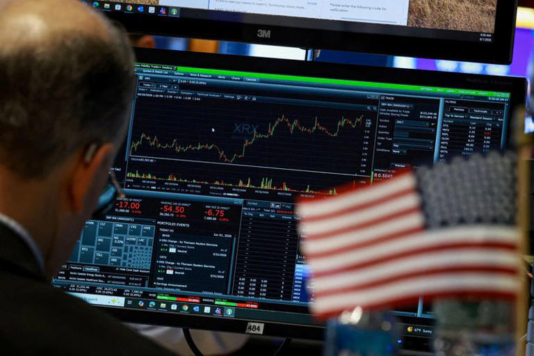 Borsa Usa in rialzo spinta da ripresa chip, focus su Medio Oriente