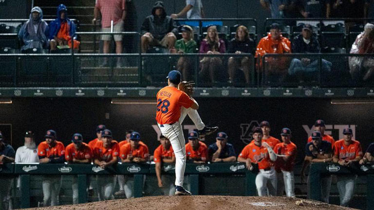 Auburn Tigers baseball transfer portal tracker, who's in, who's out of ...