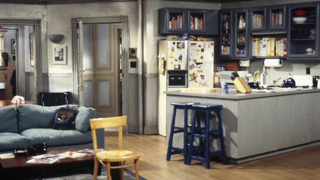 6 memorable TV continuity errors