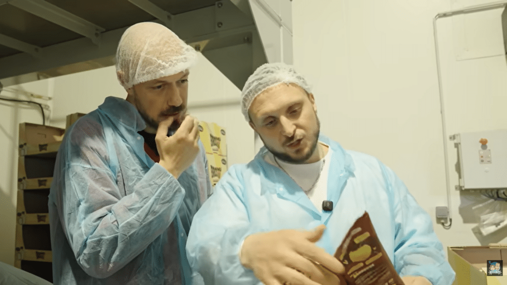 « Je suis dans un mode parano, je trouve ça louche », Mcfly et Carlito ...