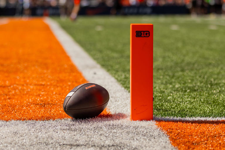Illinois adds in-state QB to 2026 class
