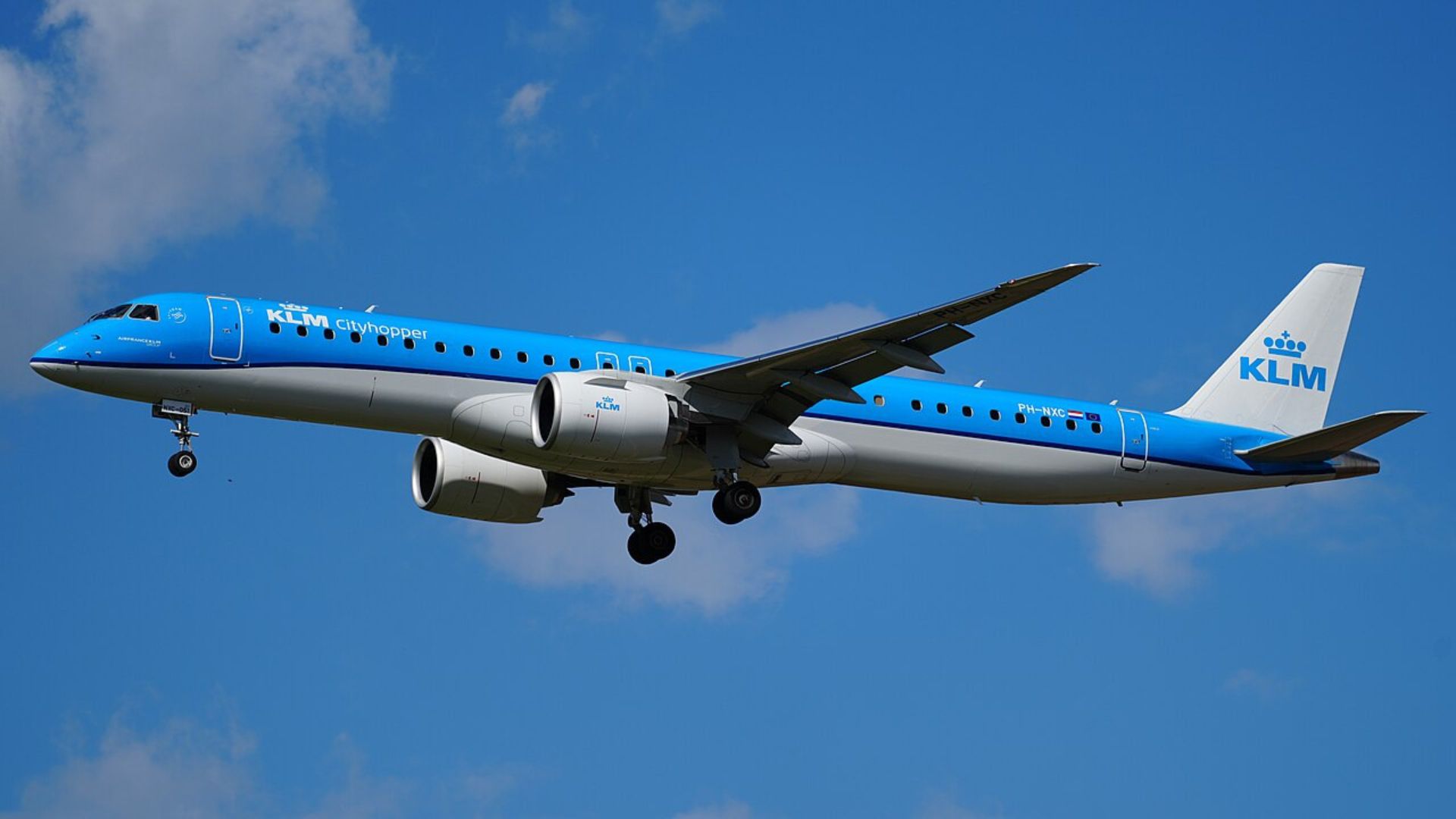 KLM operates first passenger flight to Germany with synthetic kerosene ...
