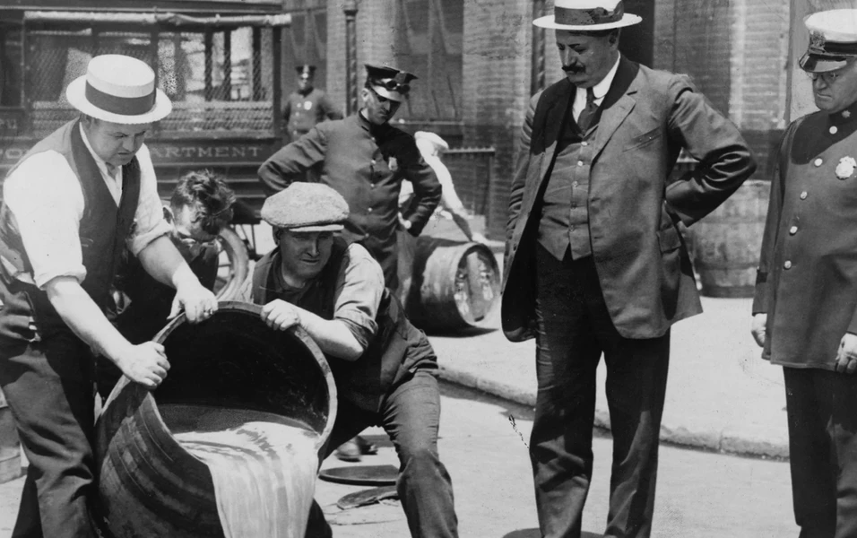 US alcohol consumption plunged after Prohibition but later rebounded