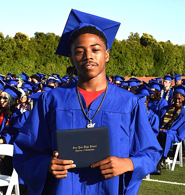 Sem Yeto High principal announces legacy award named after Jamario Baker