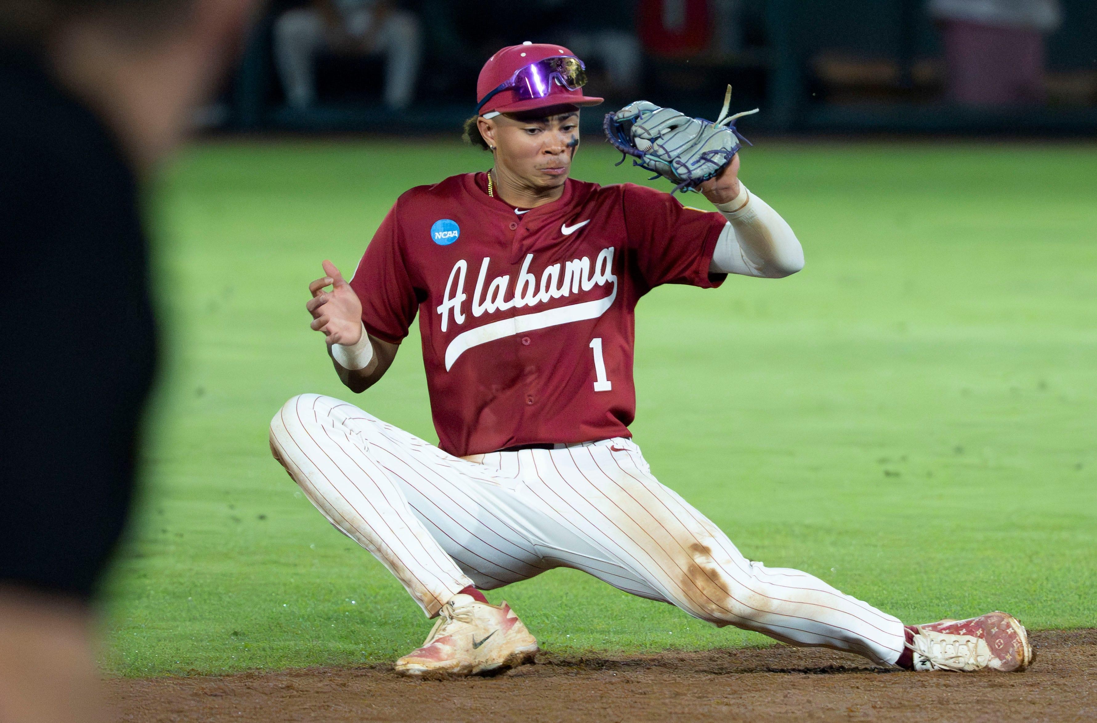 College World Series: Why Alabama could take home the national championship