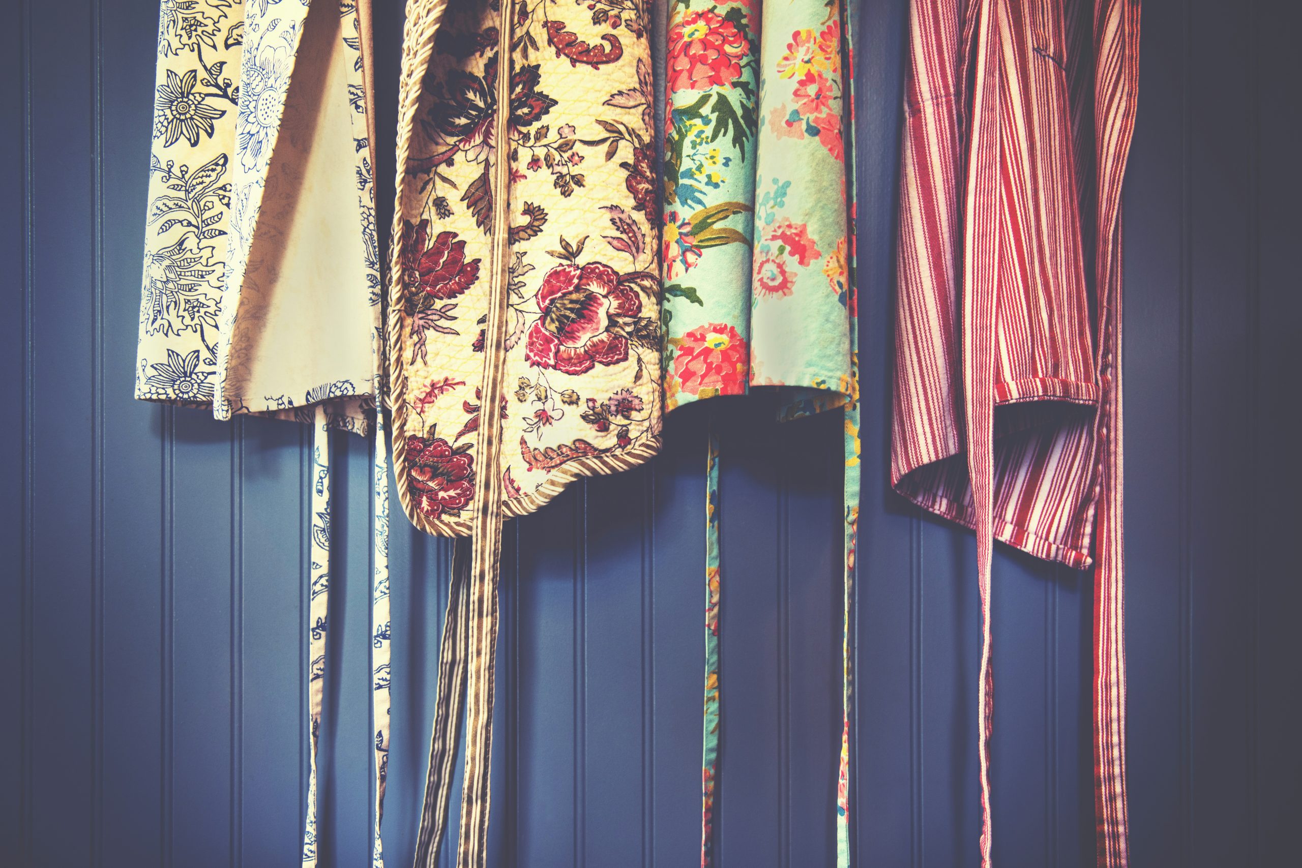 Vintage aprons from the ’50s that have become sought-after collectibles