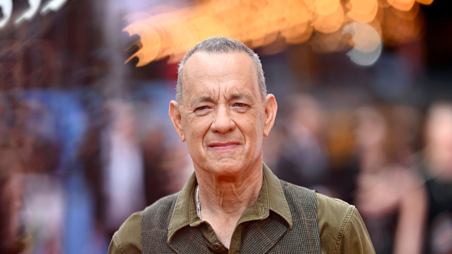 Taylor Swift: Tom Hanks schickt Verlobten Travis Kelce an den Herd