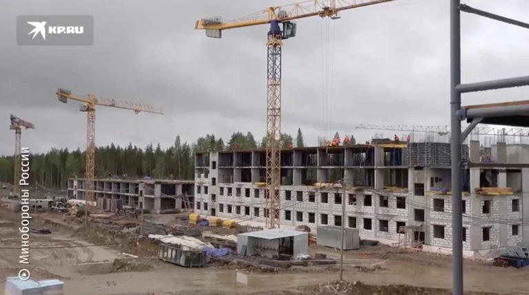 Russia building first major military base since Soviet era 100 miles ...