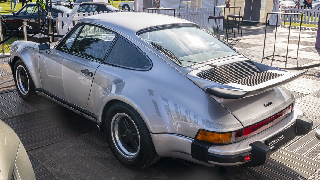 Rare 1979 Porsche 930 Turbo with 8,300 miles hits auction