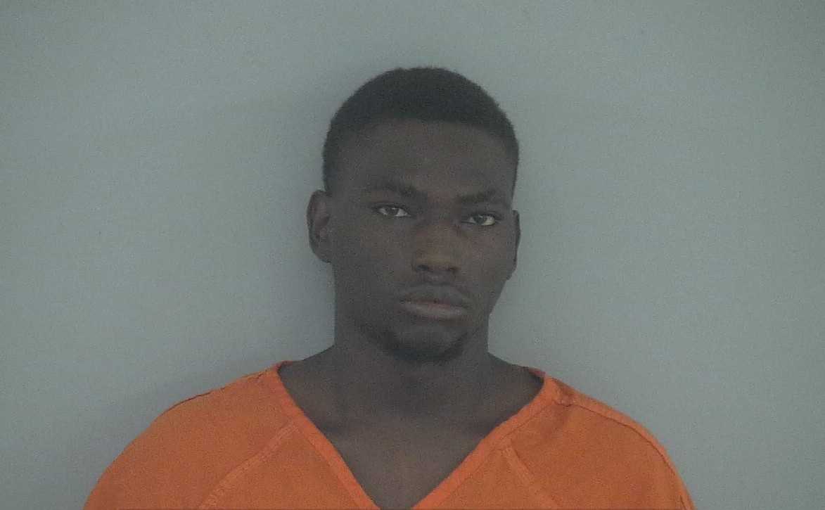 Suspect fires shots inside SC gas station then demands officers respond ...