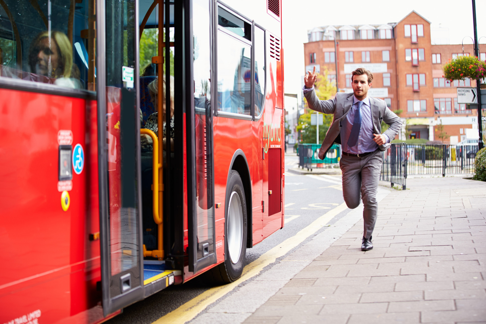 Why some people are always late and what science says about it