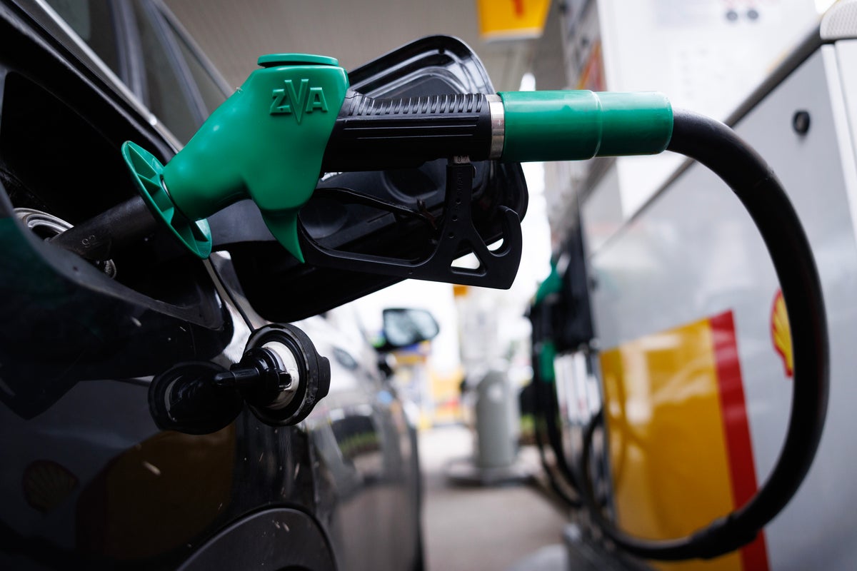 UK economy expected to show signs of Iran war impact