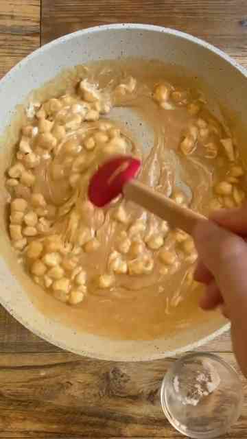 Gooey peanut butter Reese’s Rice Krispies treats recipe