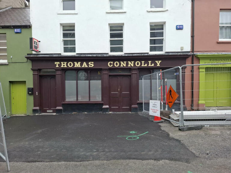 Man in his 70s arrested after petrol bomb thrown at pub in centre of ...