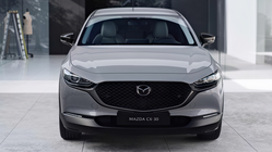 Mazda CX-30 2027 resmi meluncur, Matrix LED dan transmisi manual jadi ...