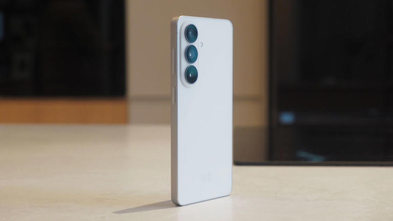 Samsung Galaxy S27 appears online more than six months before launch