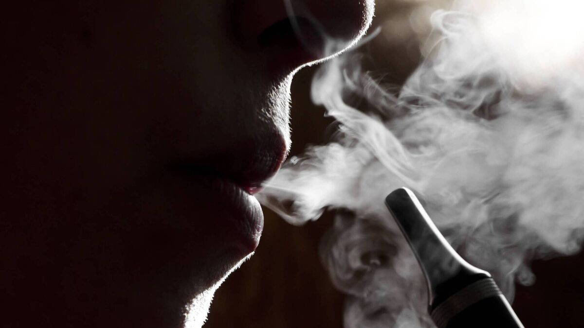 Revenue seize over €425k of illegal vapes containing psychoactive drugs ...