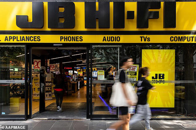 JB Hi-Fi forced to issue more than $250,000 in refunds to customers ...