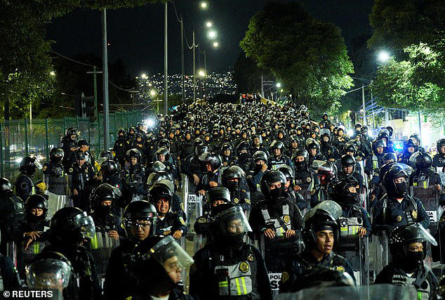 Chaos threatens World Cup kick-off amid multiple issues - but FIFA ...