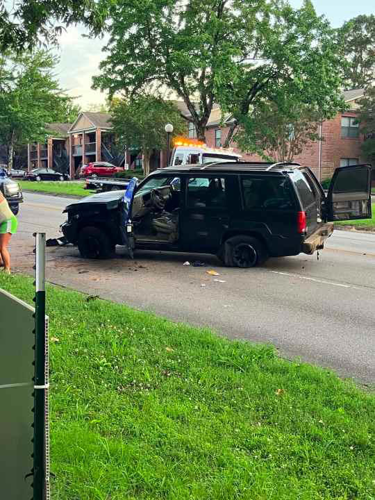 Florence man arrested after stolen vehicle chase ends in crash