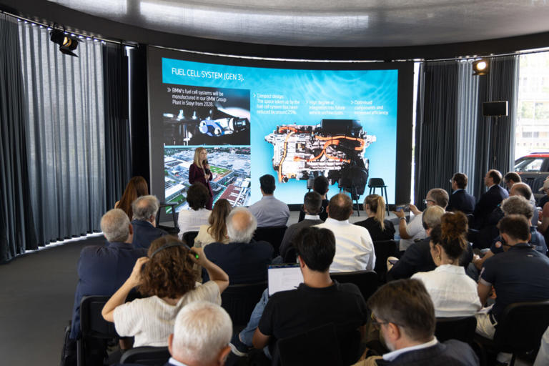 BMW Hydrogen Day: BMW, Toyota e FNM presentano il piano per l’idrogeno ...