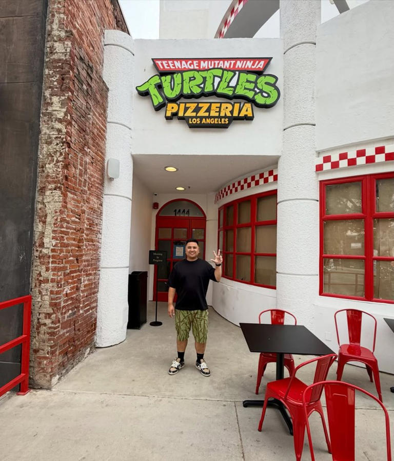 Look inside Santa Monica TMNT pizzeria paying tribute to mutant crime ...