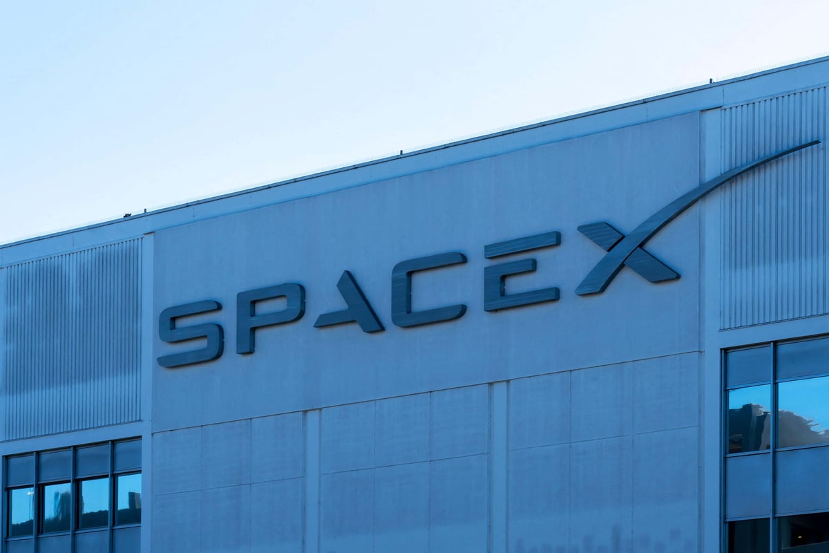 Elon Musk’s SpaceX soars to two trillion dollars in record-breaking IPO