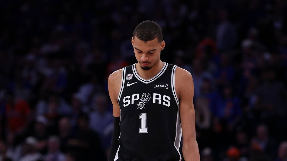 Comparing the Spurs' epic collapse to 28-3, the worst choke in sports ...