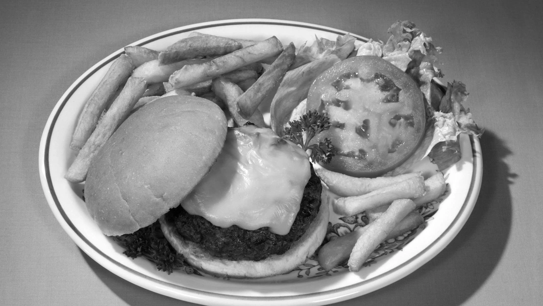 9 historic burger joints across America