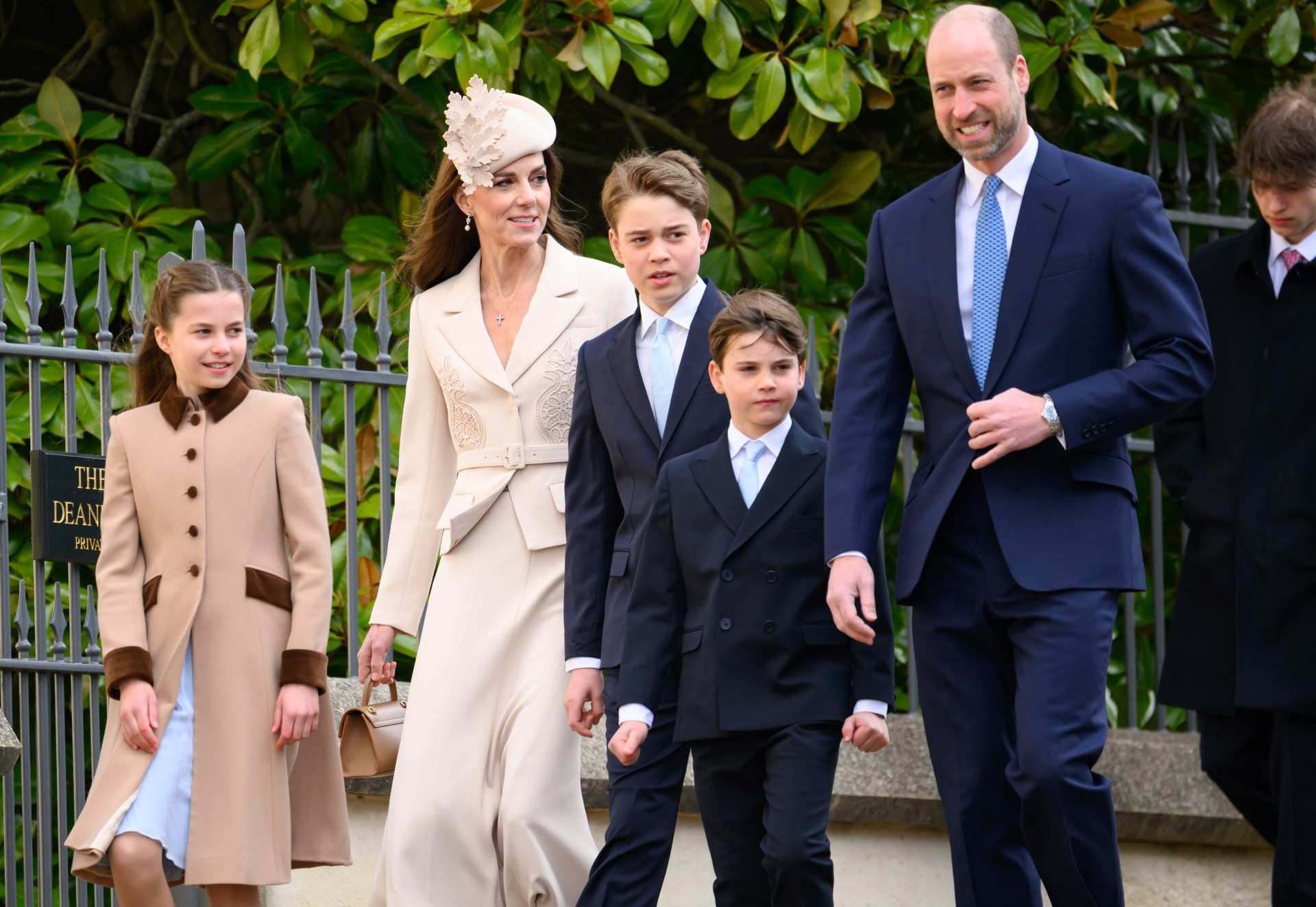 Prince George will follow in dad’s footsteps by attending Eton