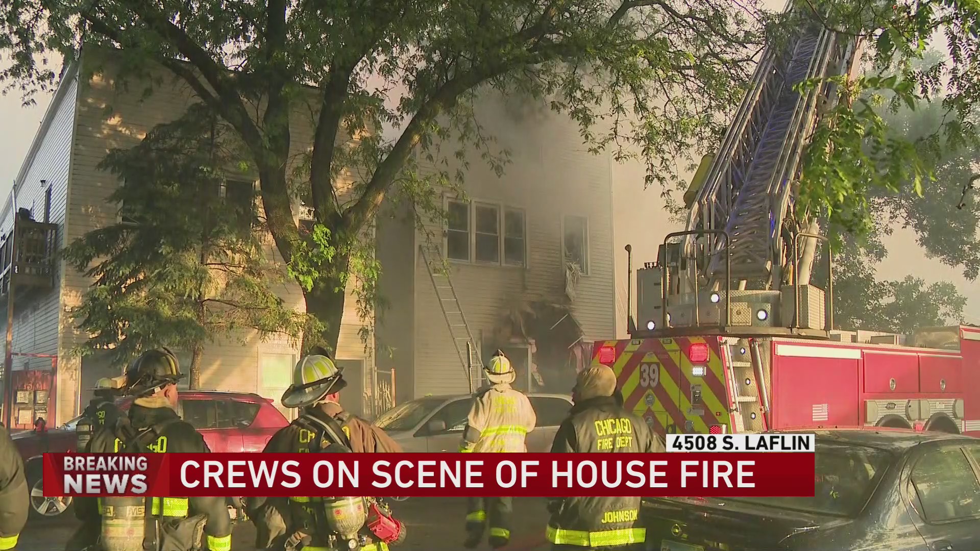 House fire injures 4, displaces 14 in Back of the Yards